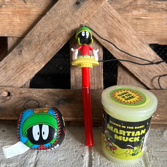 Warner Bros. | Toys | Vintage Marvin The Martian Looney Tunes Lot ...